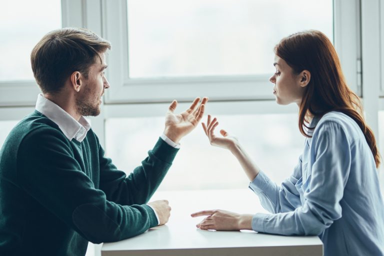 11 Tekenen Dat Je Een Optie Bent, Geen Prioriteit