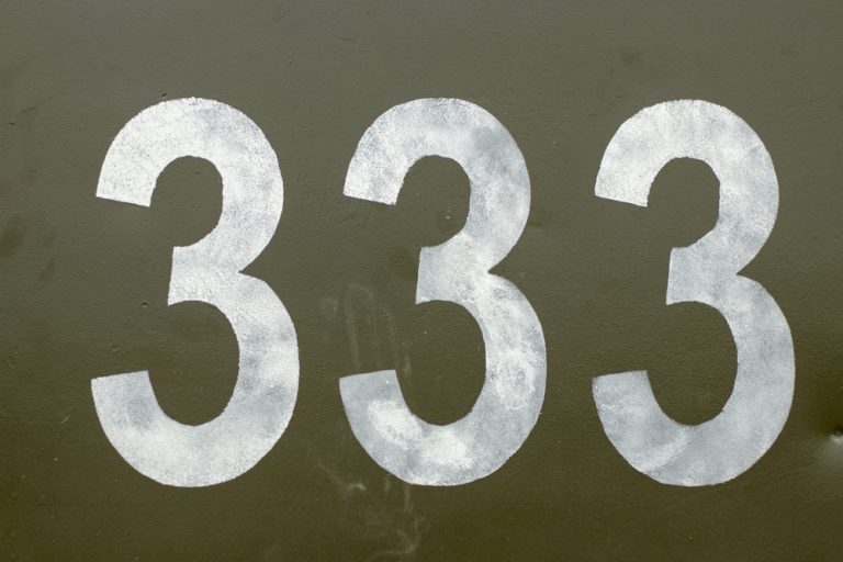 Engelen Getallen: De Betekenis Van 333 In De Liefde En Relaties