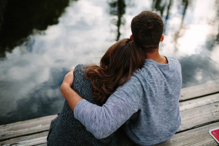 Hoe Van Een Vrouw Te Houden Die Een Scheiding Heeft Meegemaakt