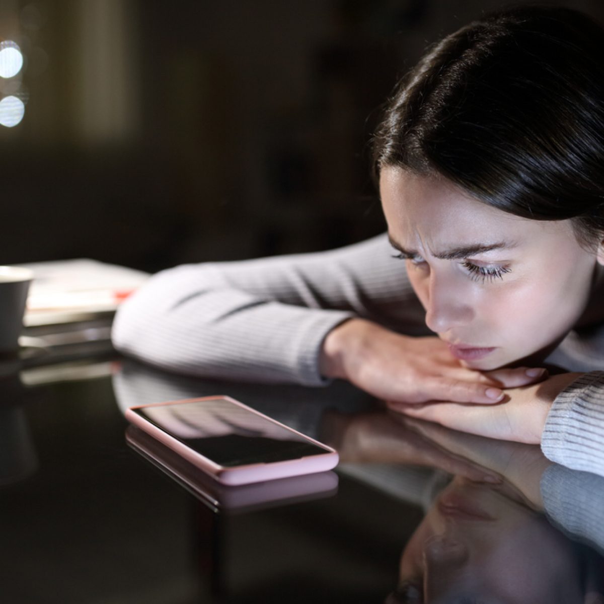 Als Hij Je Liefdesbombardementen Geeft, Maar Je Dan Begint Te Ghosten ...