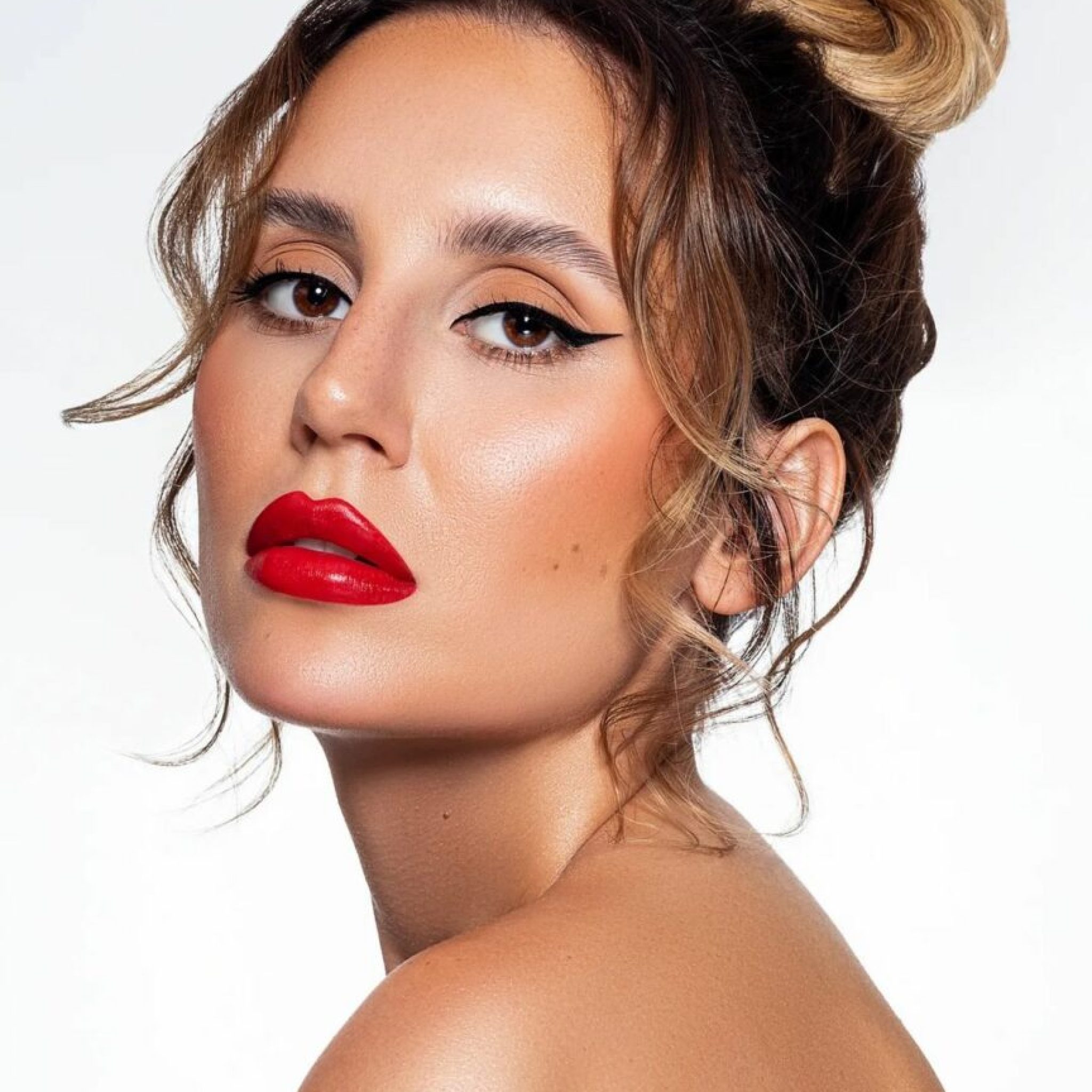 20 Rode Lippenstift Make-up Looks Voor Op De Rode Loper