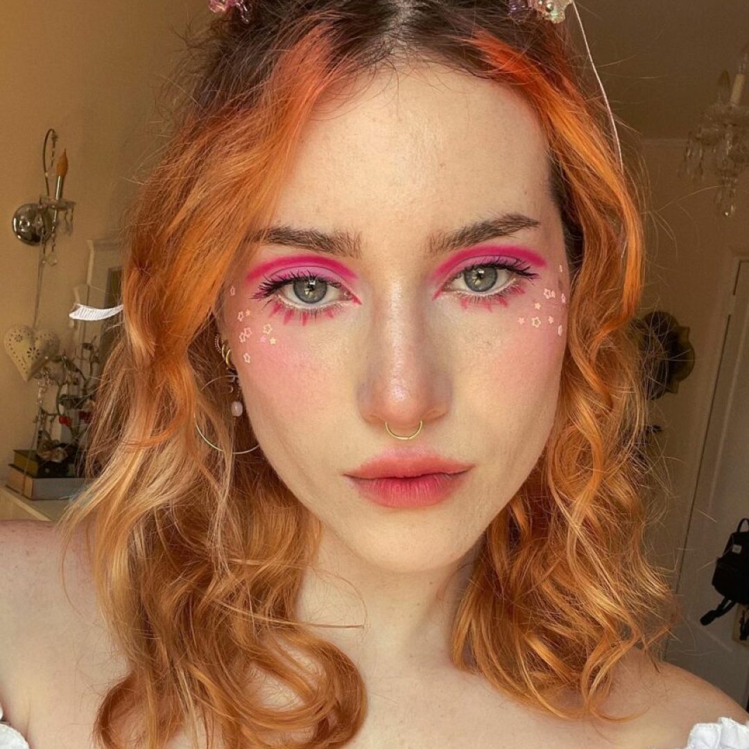 23 Magnetiserende Roze Oogschaduw Looks Voor Vrouwen
