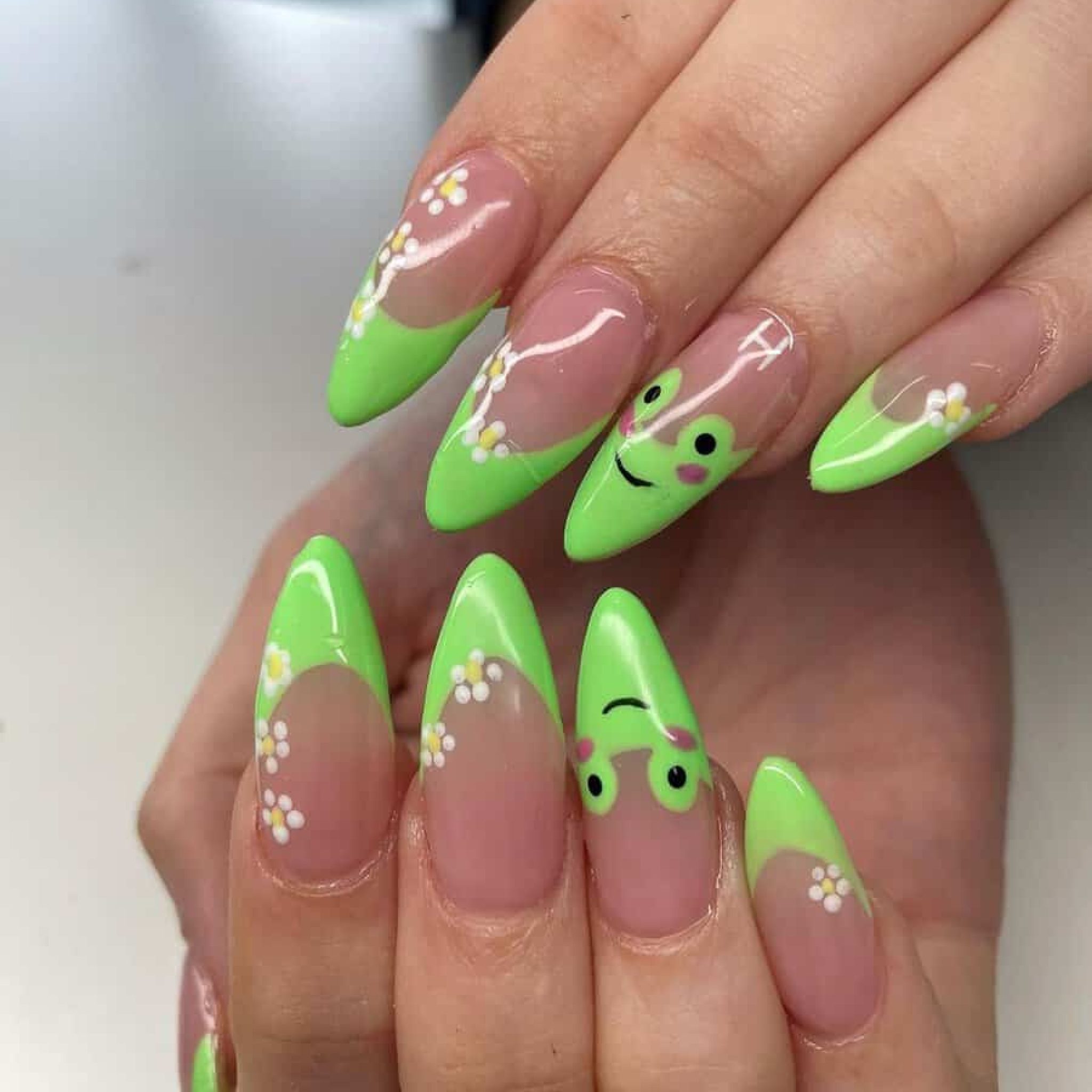 20 Groene Nageldesigns Om Iedereen Groen Van Jaloezie Te Maken